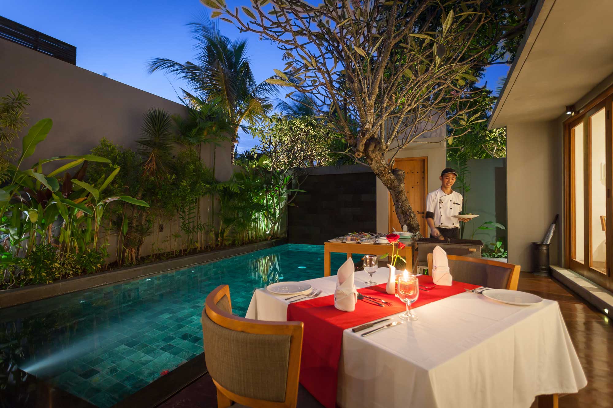 KoenoKoeni Villa | Services & Facilities