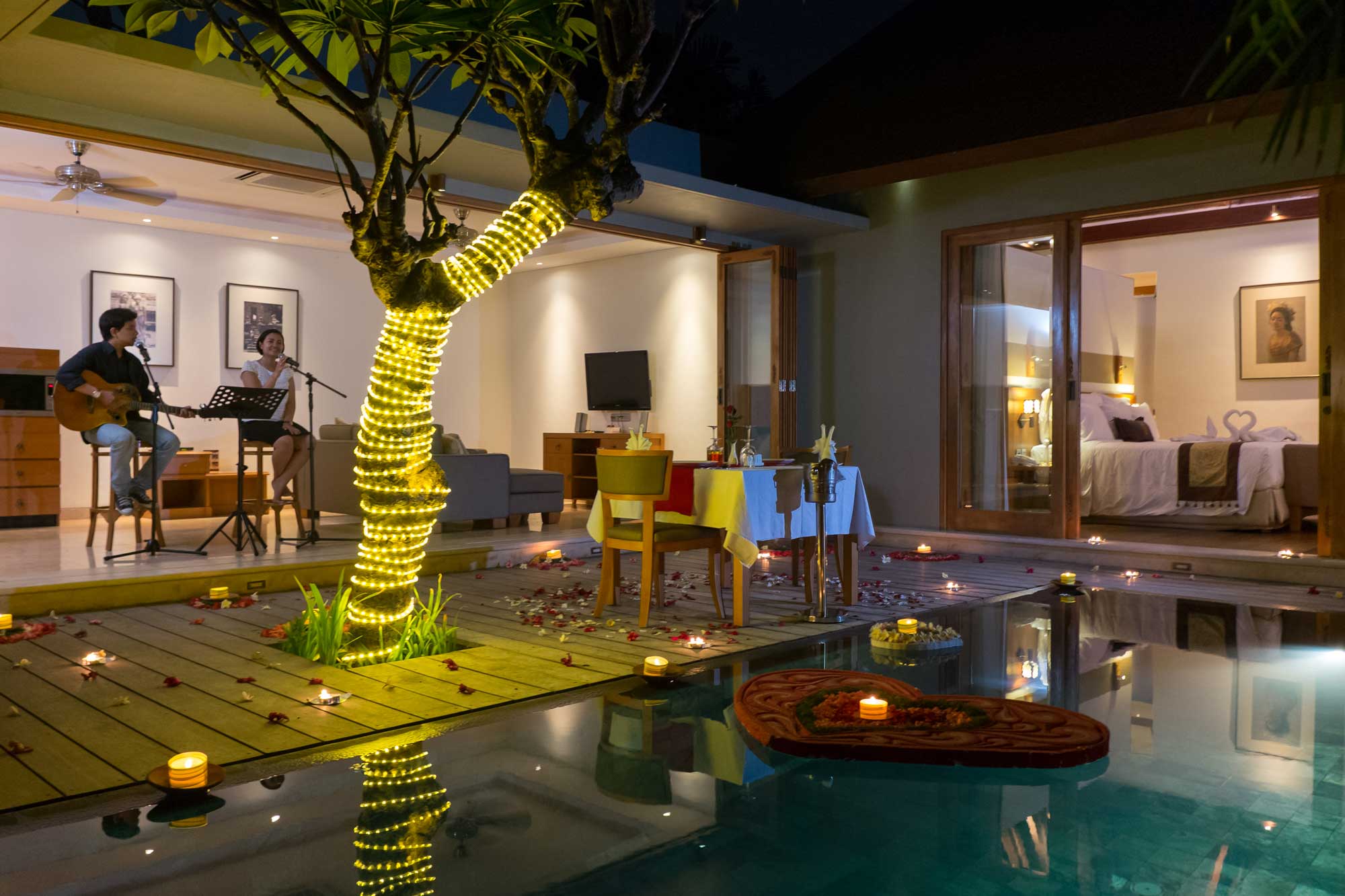KoenoKoeni Villa | Services & Facilities